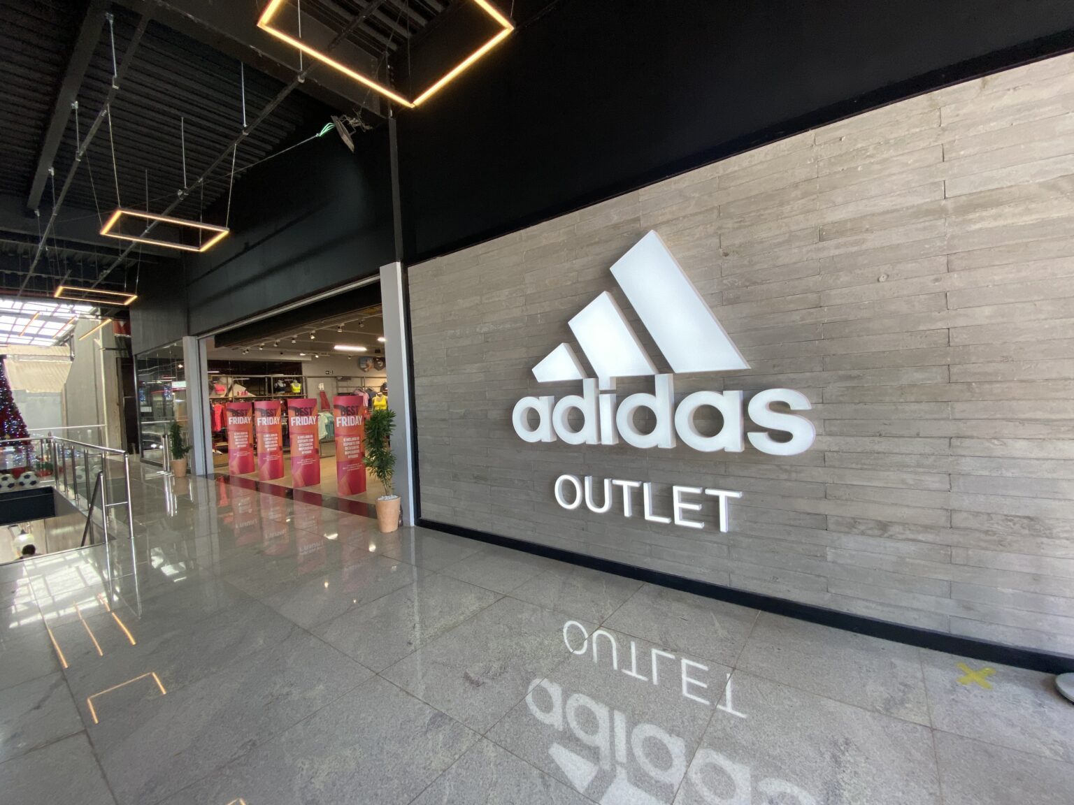 Adidas – Só Marcas Outlet Contagem
